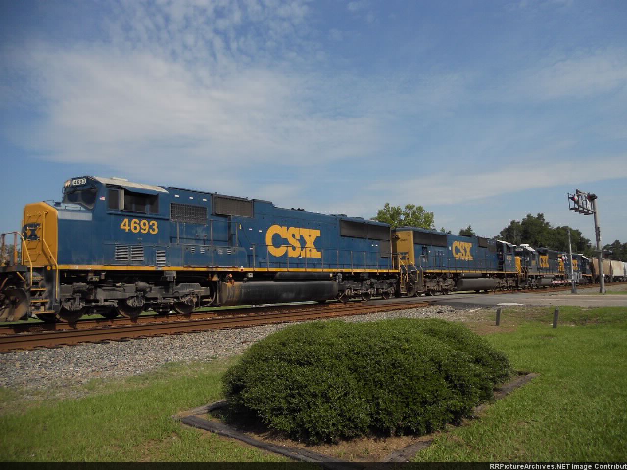 CSX Q613